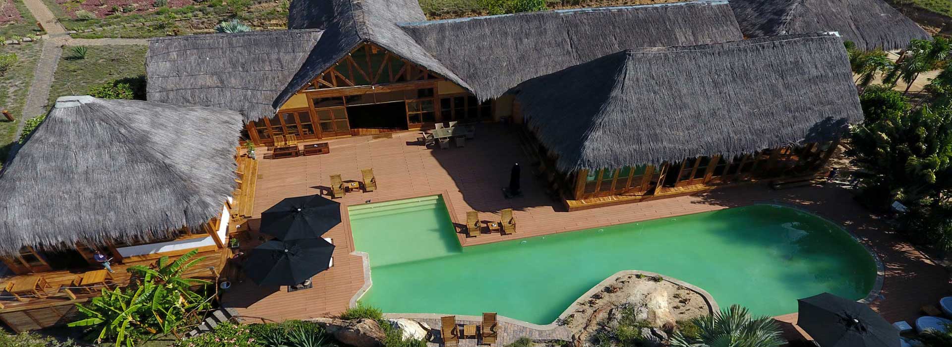 Satrana Lodge - Hotel parc de l'Isalo Madagascar sur la RN7