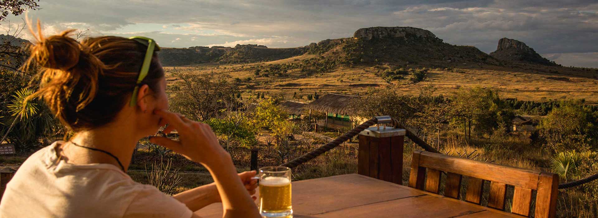 Satrana Lodge - Hotel parc de l'Isalo Madagascar sur la RN7